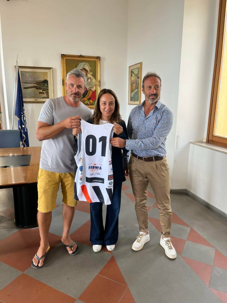FORMIA WIND FOR FUN SULLA SPIAGGIA DI VINDICIO - Latina TU