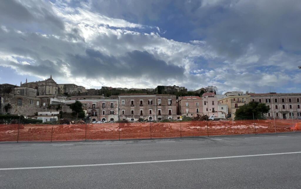 GAETA, PIAZZA RISORGIMENTO. SCINICARIELLO (PD): "ALTRO CHE TRIONFO ...