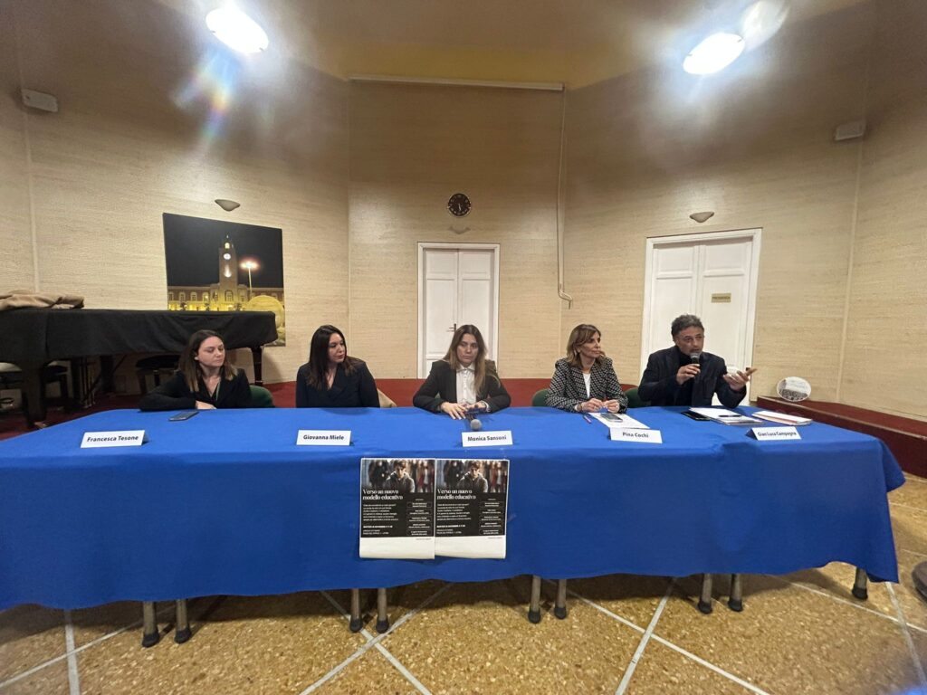 COLTELLATE IN ZONA PUB, PARLA LA MAMMA DEL RAGAZZO FERITO: "MI ADDOLORA ...