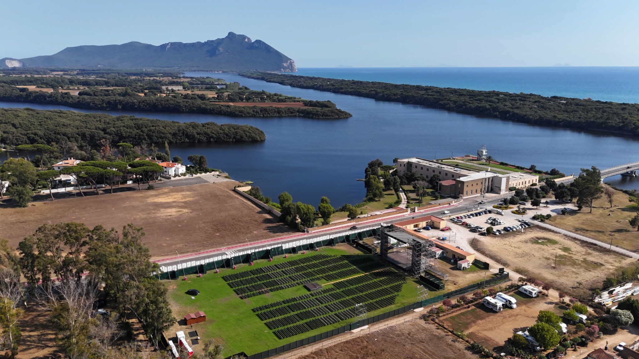 ARENA DEL MARE A SABAUDIA, ECCO I PRIMI APPUNTAMENTI PER L'ESTATE 2025