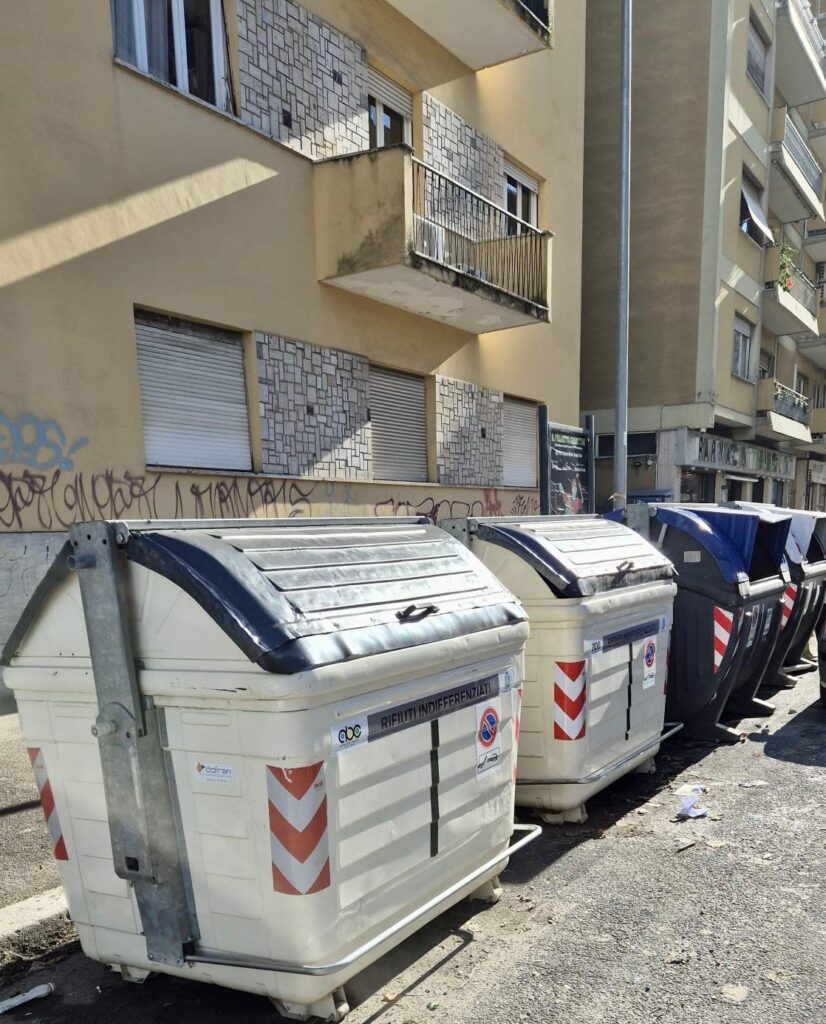 ABC LATINA: AL VIA LA SOSTITUZIONE DI 80 CASSONETTI STRADALI